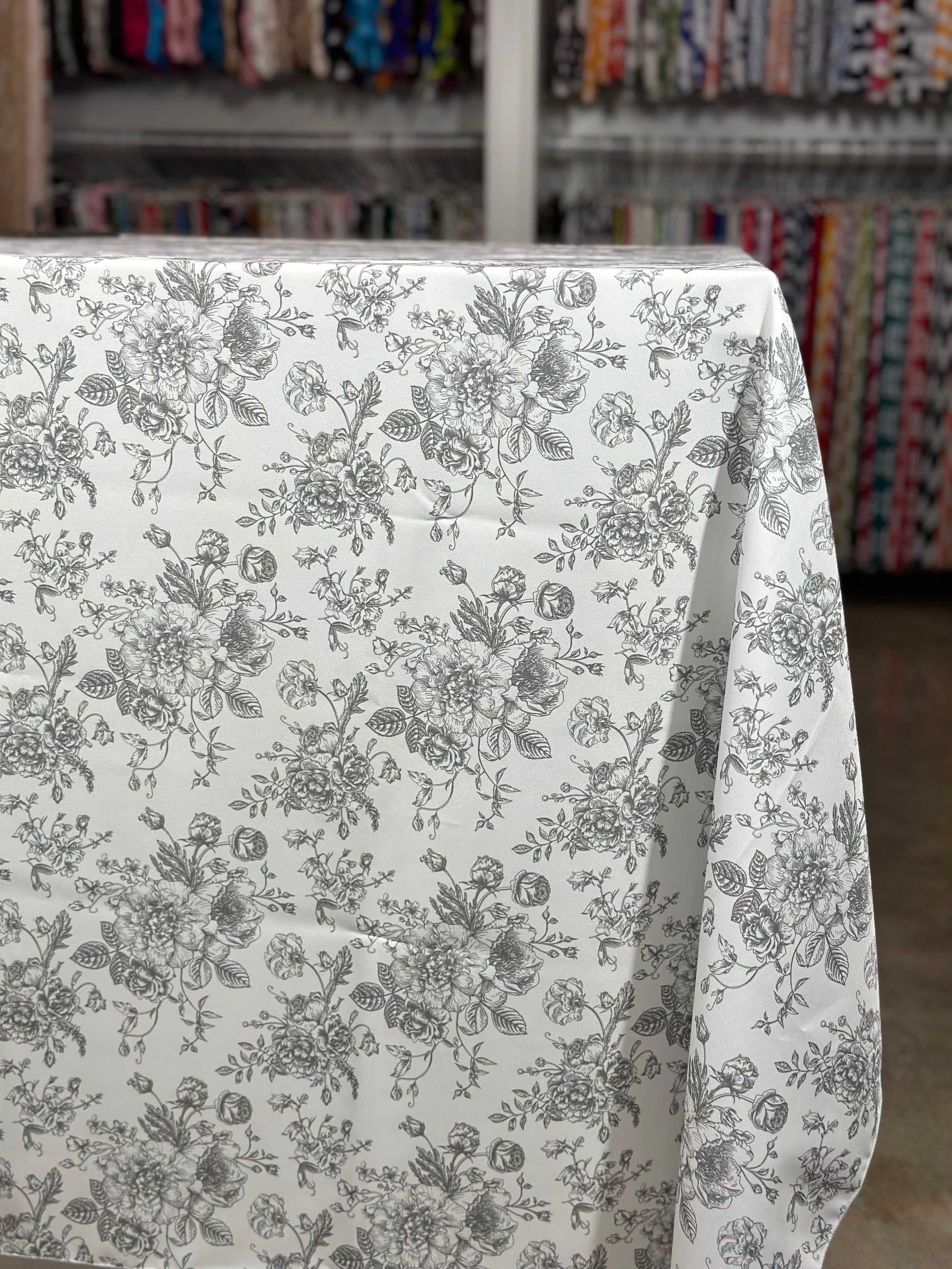 French Toile (Poly Print) Table Linen in Grey – Urquid Linen