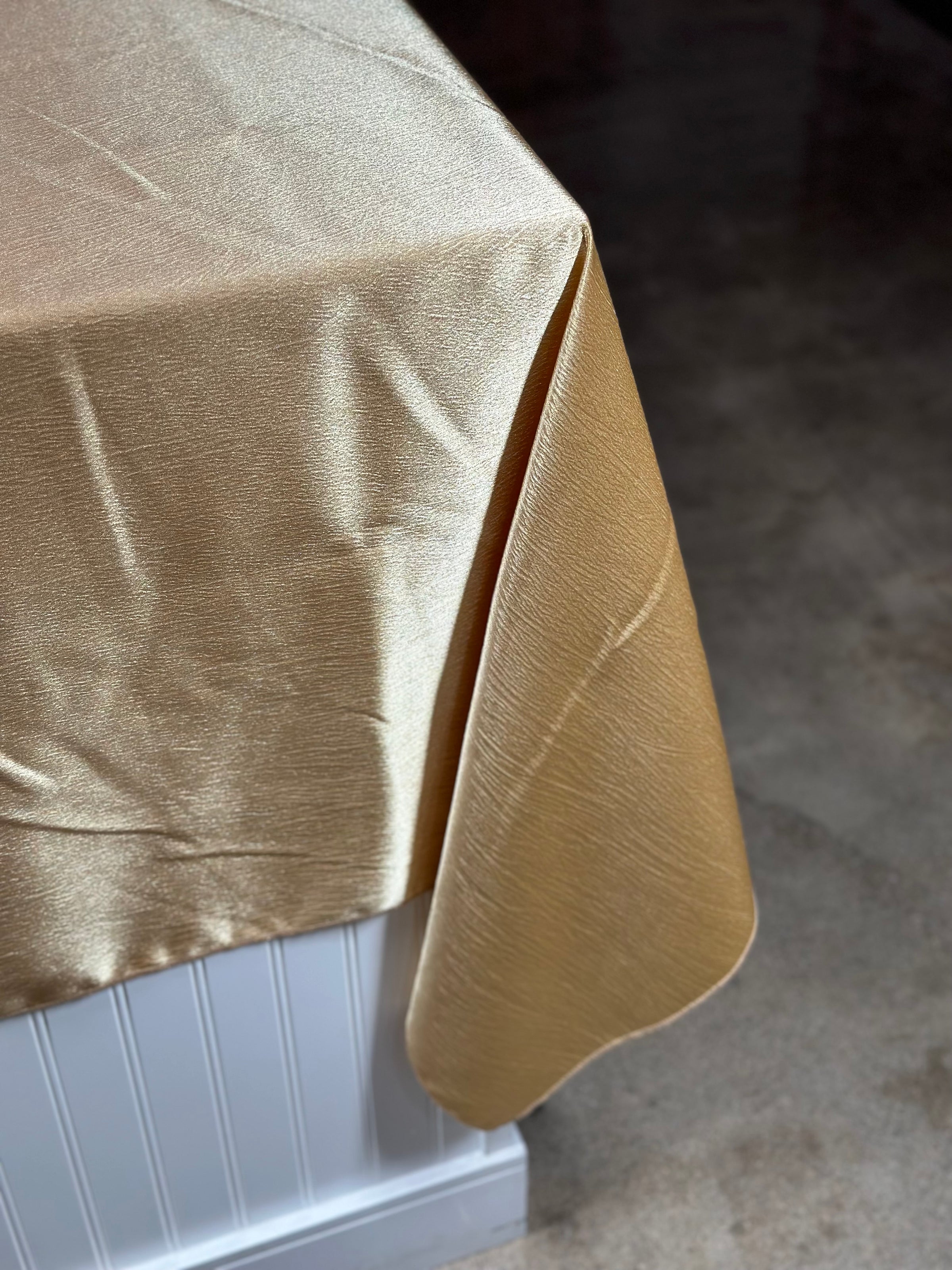 Luxury Satin Table Linen in Gold