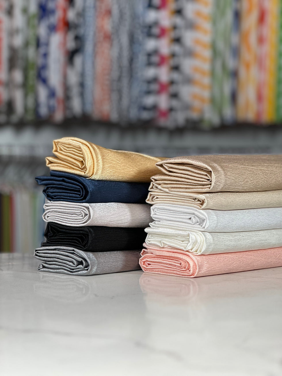 Luxury Satin Table Linen in Gold – Urquid Linen