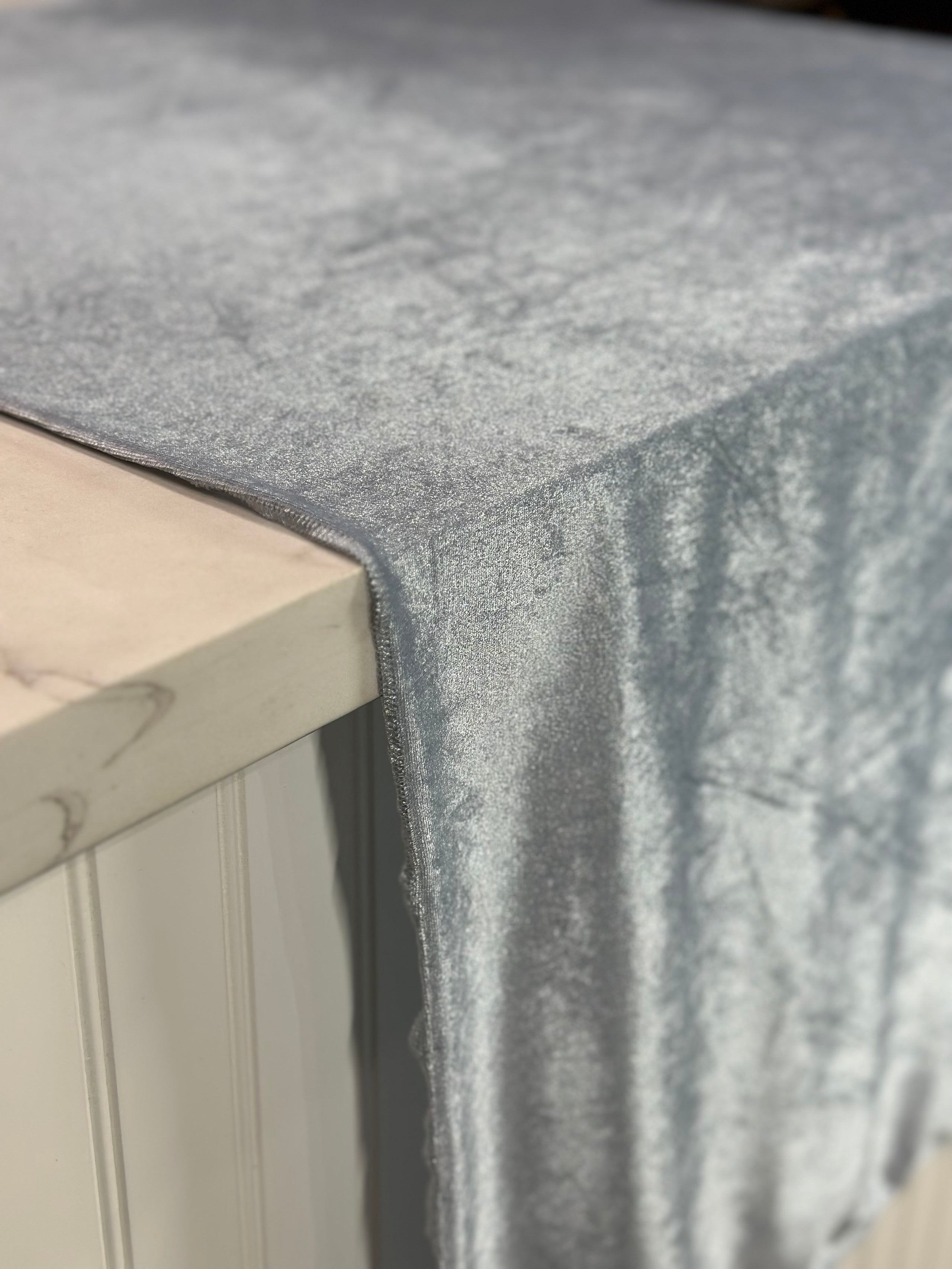 Lush Velvet Table Linen in Baby Blue – Urquid Linen